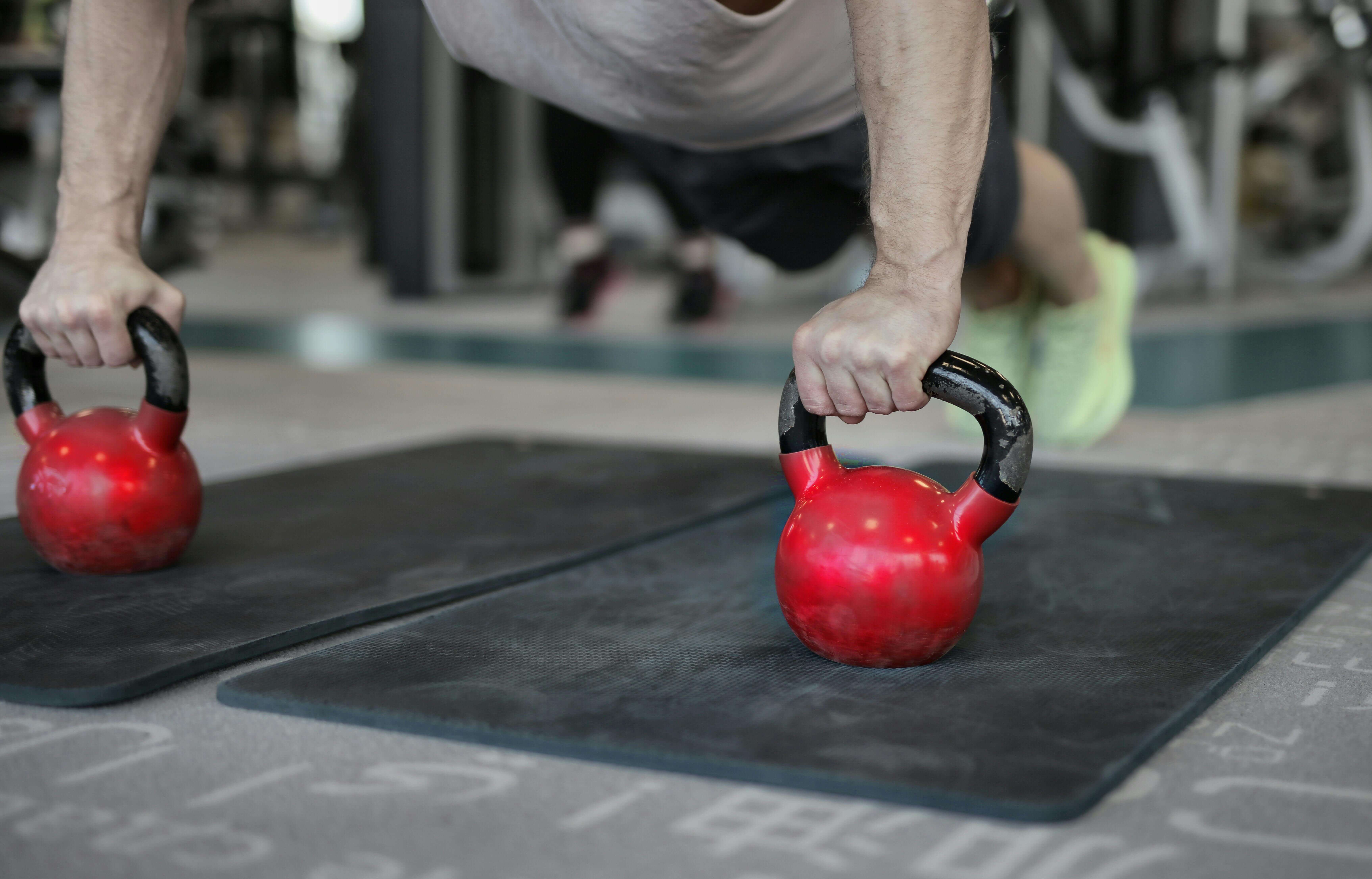 13 Best Kettlebell Exercises to Strengthen Your Core – Exercise Addicts